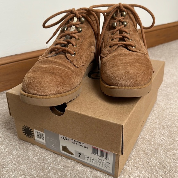 UGG | Shoes | Ugg Bethany Tie Up Boots | Poshmark